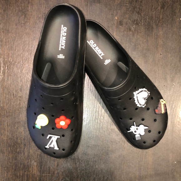 Old Navy | Shoes | Old Navy Black Croc Like Sandals Size Womens 9 With ...